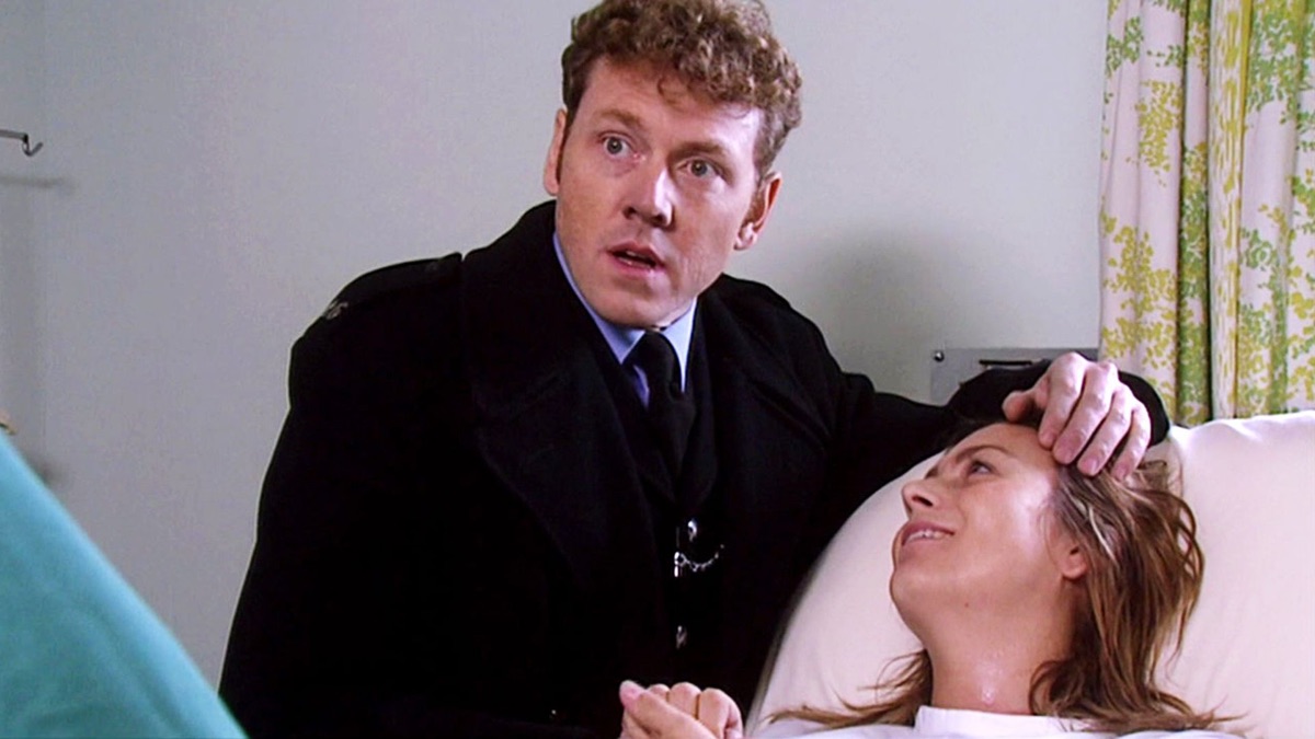 Daniel - Heartbeat (Series 13, Episode 15) - Apple TV (UK)