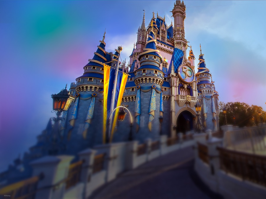 The Most Magical Story on Earth: 50 Years of Walt Disney World - Apple TV