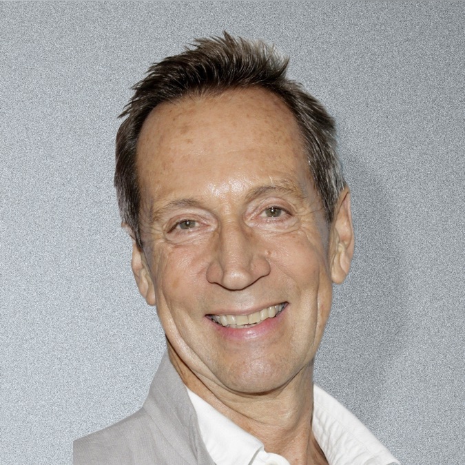 ジョナサン・ハイド・ザ・ストレイン