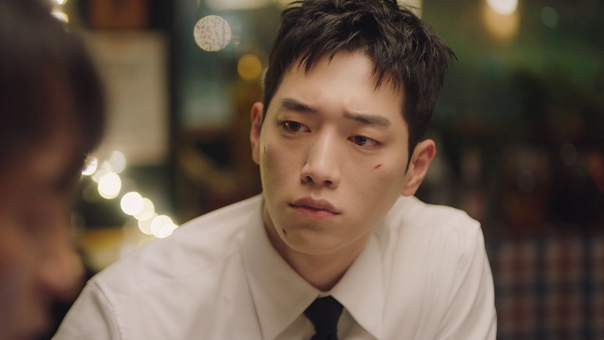 ‎Episode 1 - Undercover High School (Staffel 1, Folge 1) - Apple TV (DE)