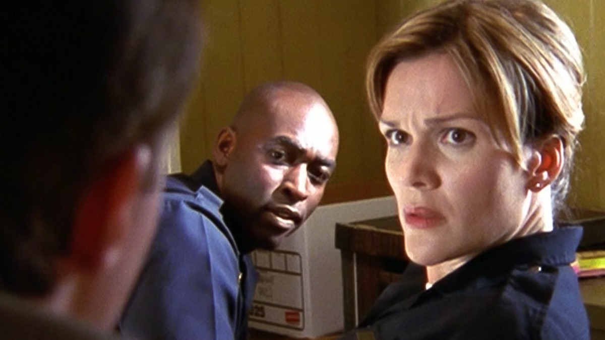 Safe - The Shield (Temporada 3, Episodio 7) - Apple TV (ES)