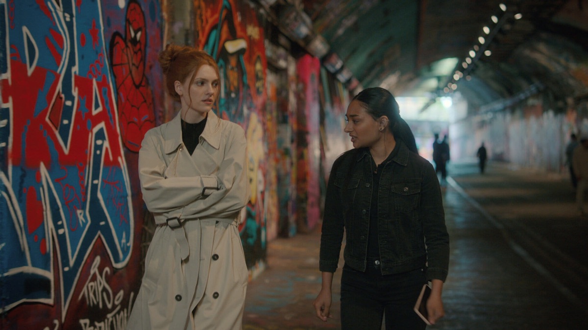 Chapter Three – Geek Girl (Season 1, Episode 3) - Apple TV (CA)