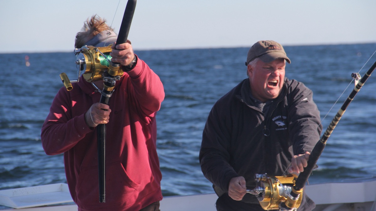 La loi de la mer - Pêche à haut risque (saison 1, épisode 2) - Apple TV (FR)
