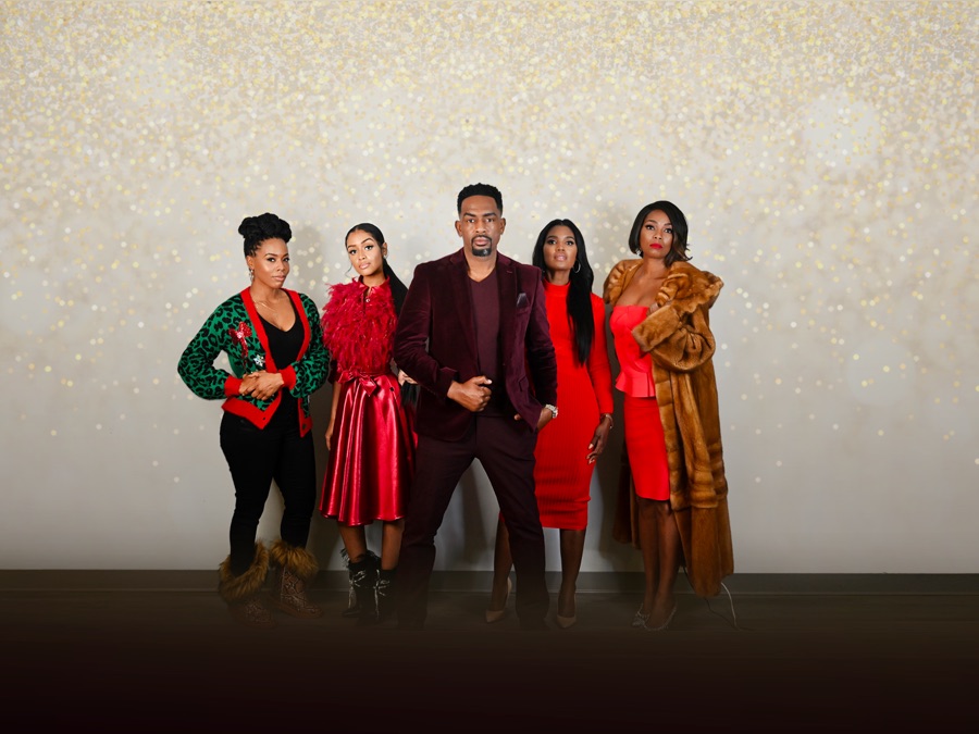 A Rich Christmas - Apple TV