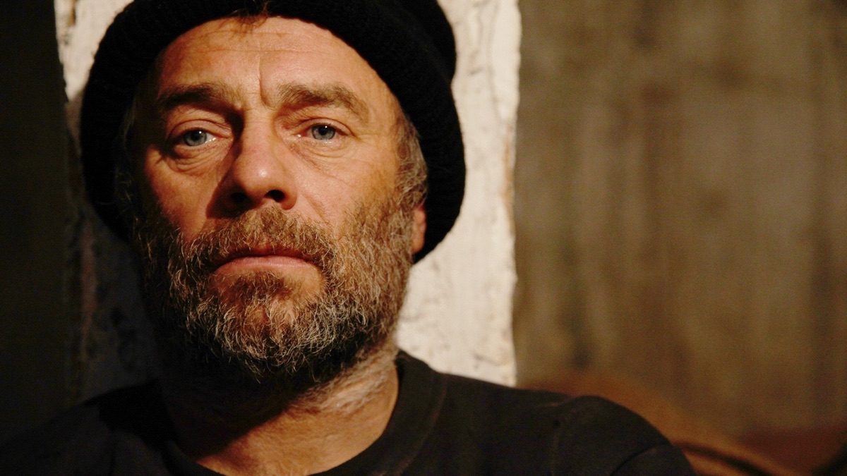 Buried Alive - Locked Up Abroad (Series 2013, Episode 4) - Apple TV (LT)