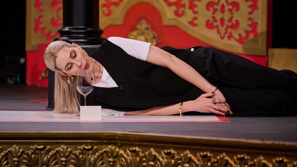 Series 19 Episode 1 - Taskmaster Bleeped (Series 19, Episode 1) - Apple ...