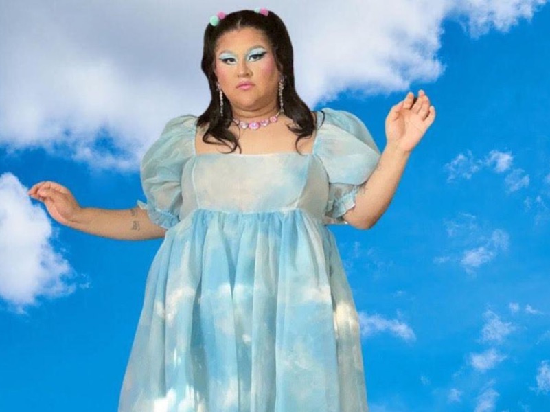 Viator · Drag Queen Cindy Neros Guide To Chicago