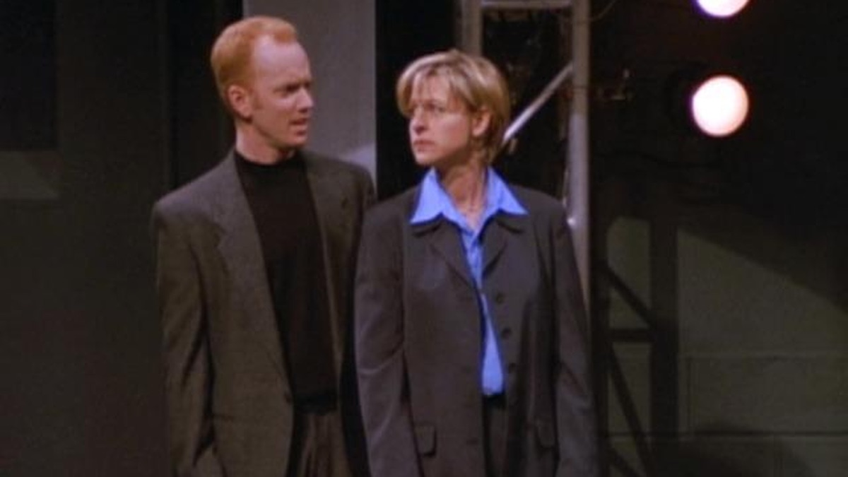 Ellen's Deaf Comedy Jam – Ellen (Season 4, Episode 17) - Apple TV (CA)