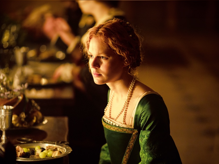 Becoming Elizabeth - Apple TV (UK)