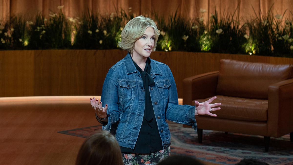 El idioma de las emociones y la experiencia humana - Brené Brown: Atlas ...