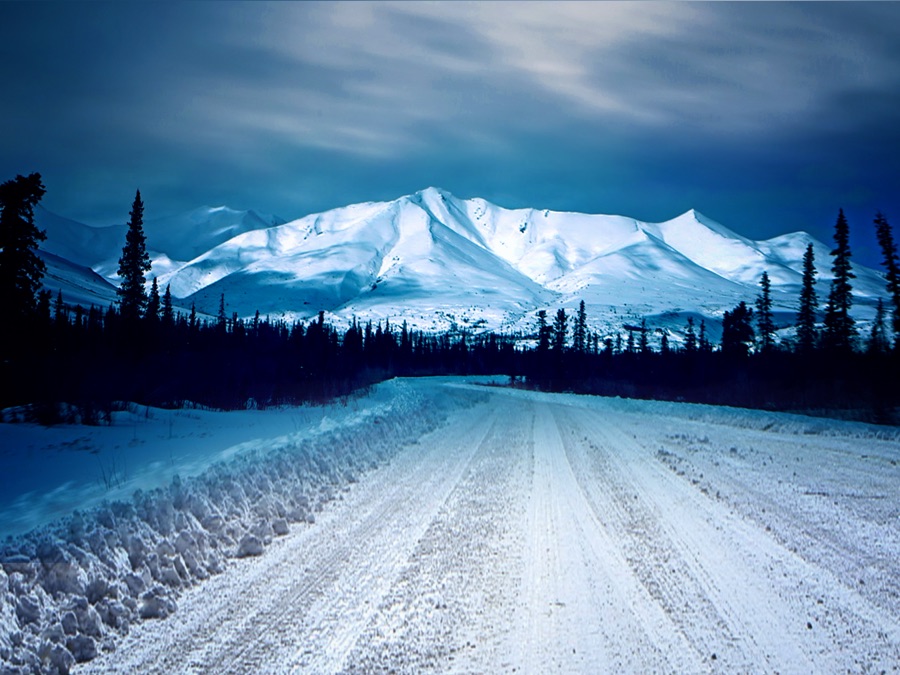 Highway To The Arctic – Canada's Ice Roads - Apple TV (BG)