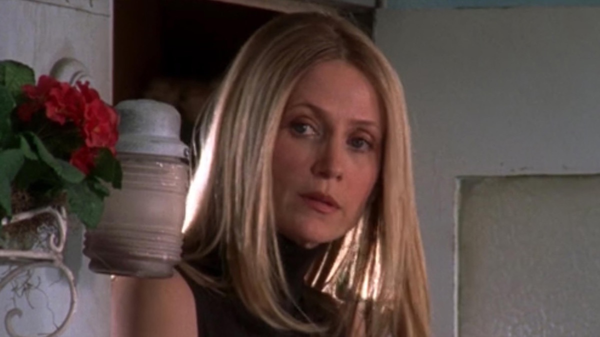 ‎The Secrets and Lies - The O.C. (Series 3, Episode 19) - Apple TV (IN)