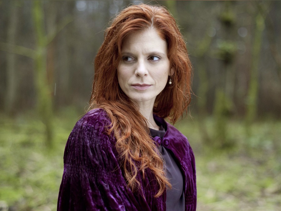 Upstairs Downstairs - Apple TV (ES)