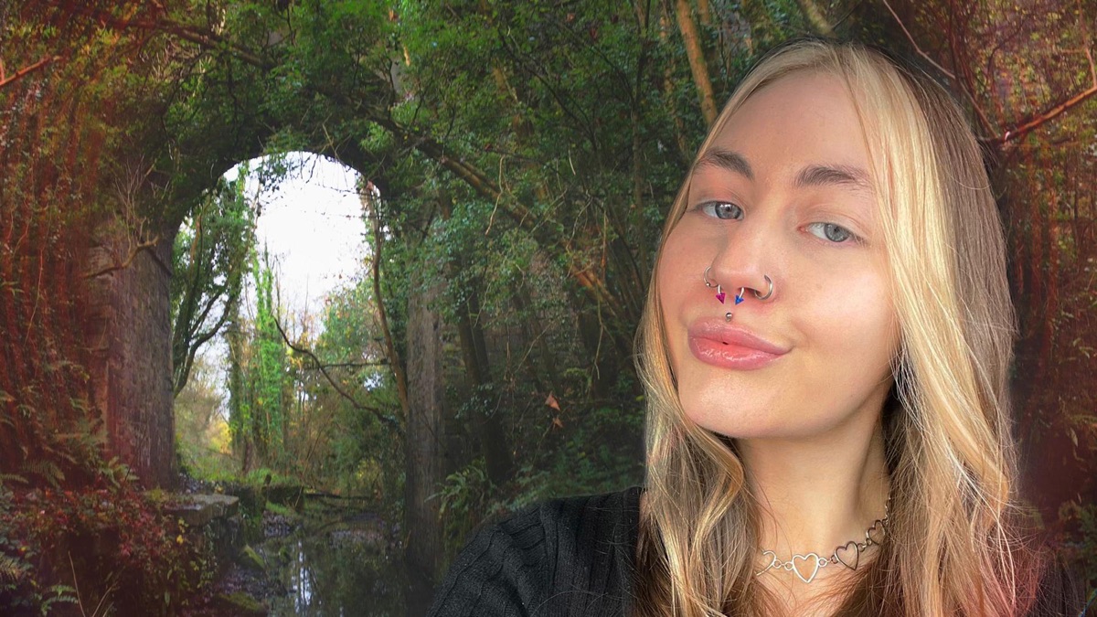 Kelly: The Body Below the Bridge - Spotlight - Apple TV (UK)