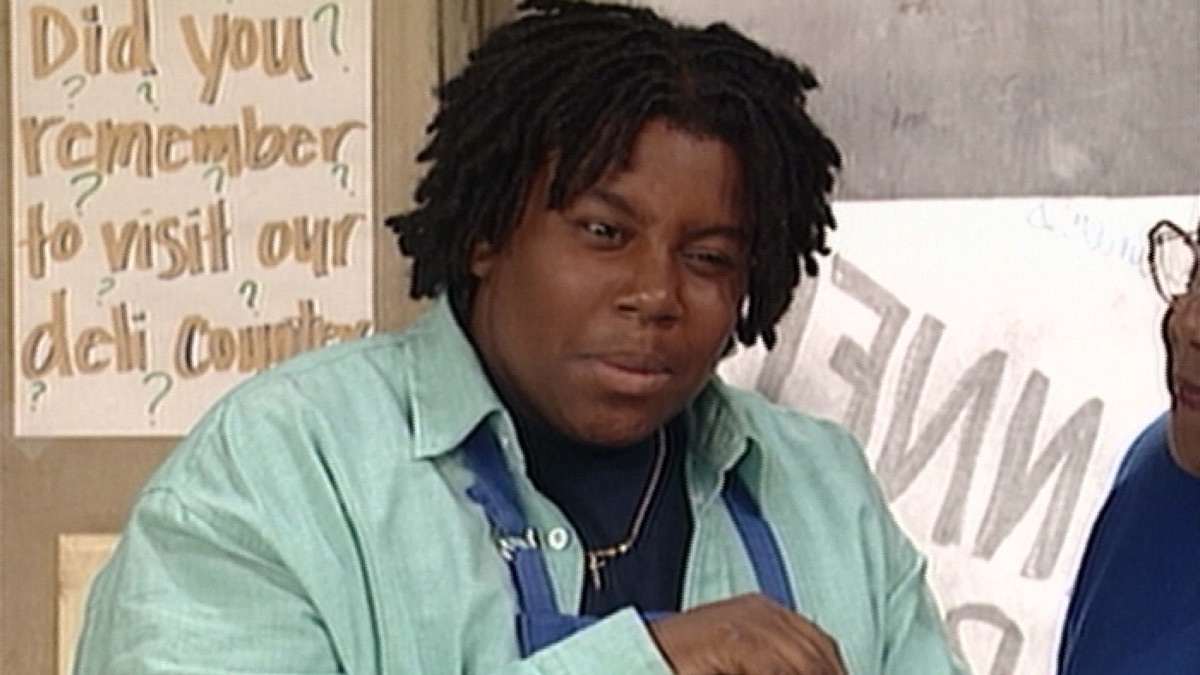 Who Loves Who -Oh - Kenan & Kel (Season 3, Episode 21) - Apple TV