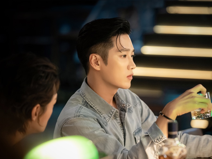 Flex X Cop - Apple TV