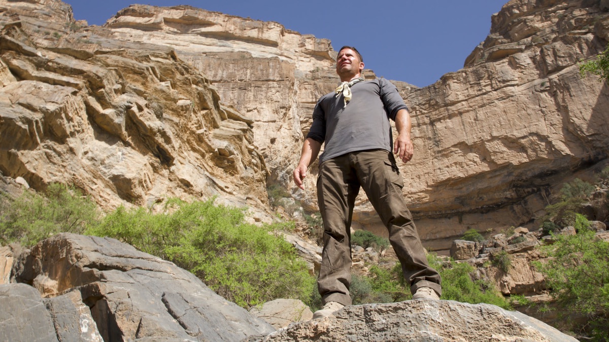 Oman: Desert Canyon - The Longest Abseil - Expedition with Steve ...