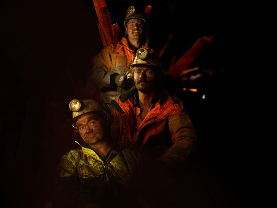 Outback Crystal Hunters - Apple TV (UK)