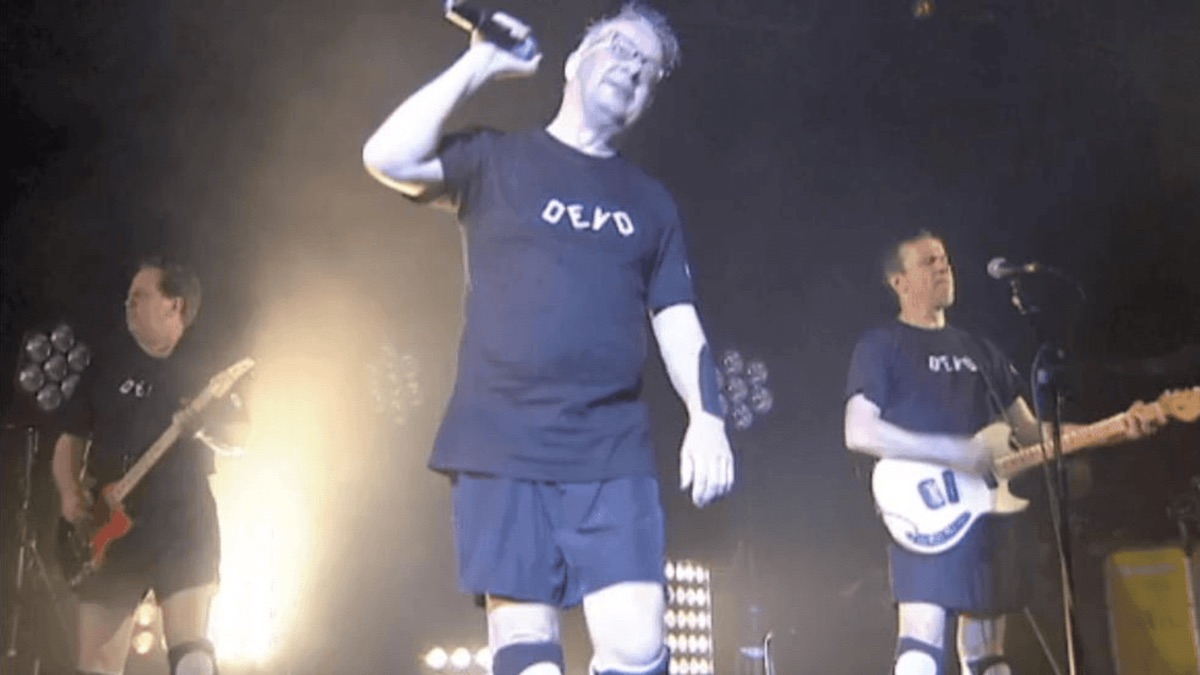 Devo - Live in London - Apple TV