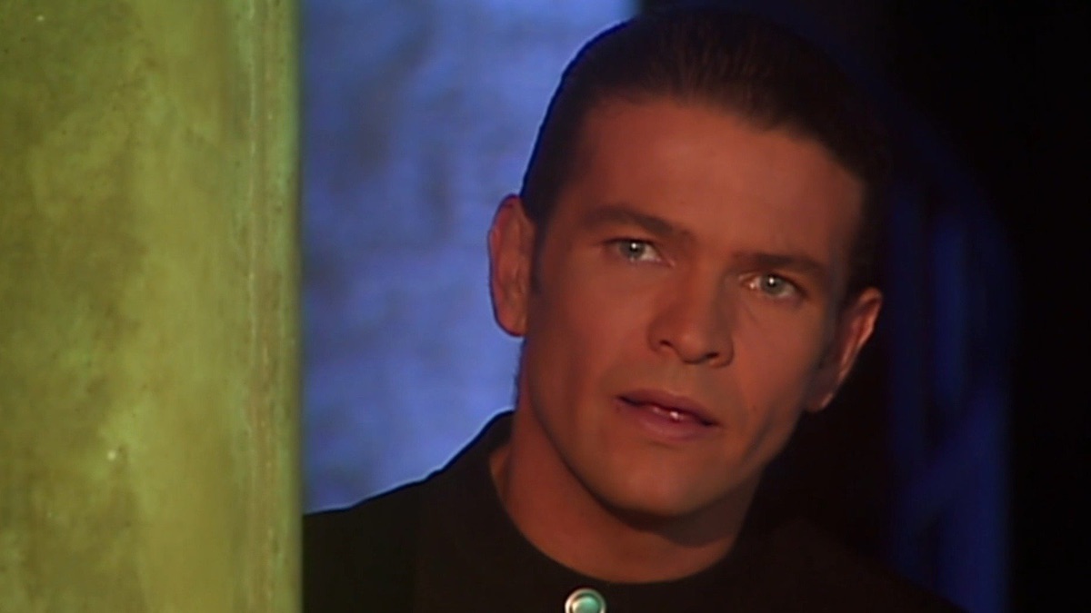 ‎Capitulo 49 - Rebel Angel (Series 1, Episode 49) - Apple TV (ES)