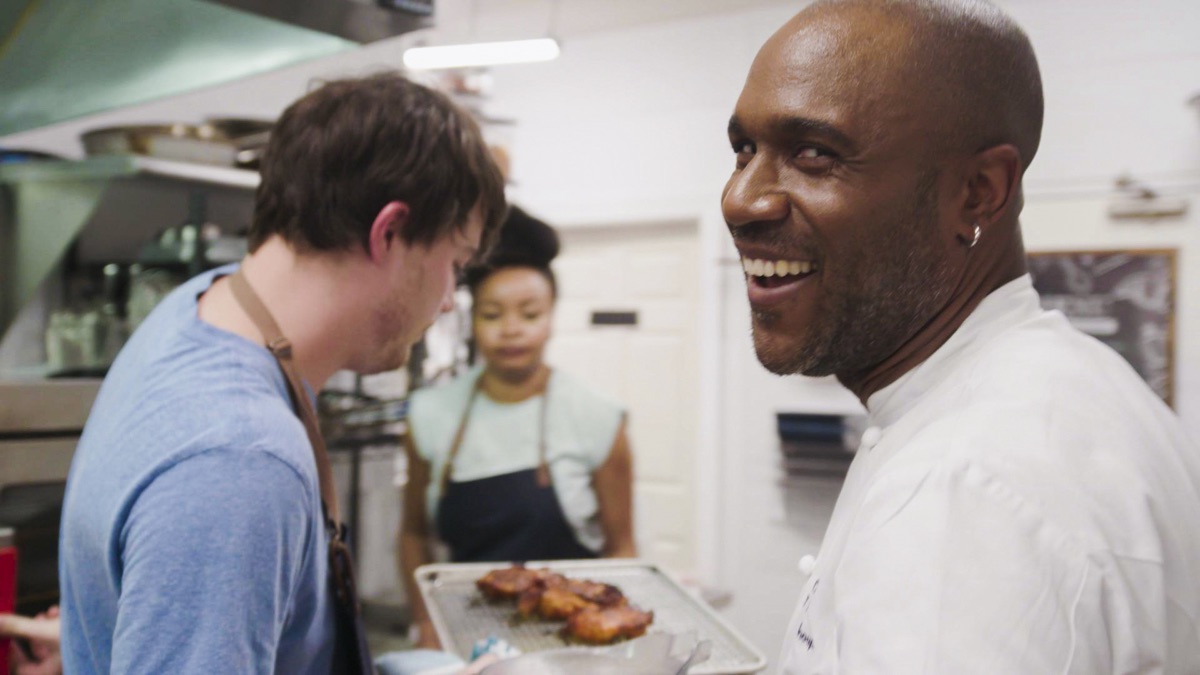 Pump the Brakes - Chef Boot Camp (Series 2, Episode 7) - Apple TV (BG)