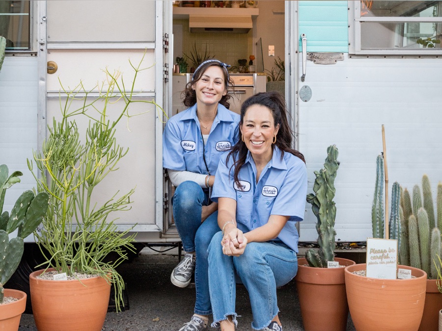 The Retro Plant Shop with Mikey & Jo - Apple TV (MX)