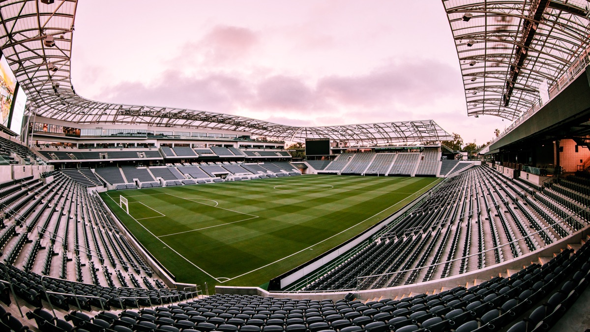 ‎Behind the Crest: Fresh Start - LAFC Presents (Series 2025, Episode 26 ...