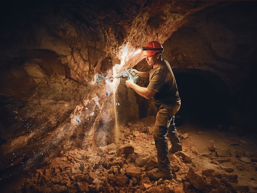 Outback Opal Hunters - Apple TV (JO)