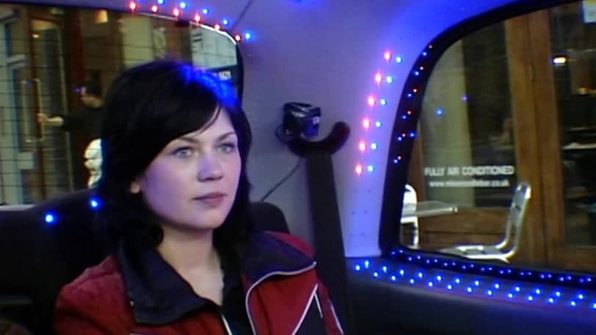 Episode 14 - Cash Cab (Series 1, Episode 14) - Apple TV (UK)