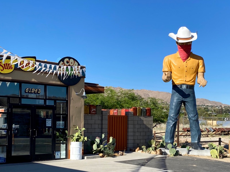 SoCal’s Historic Muffler Men | Apple Maps