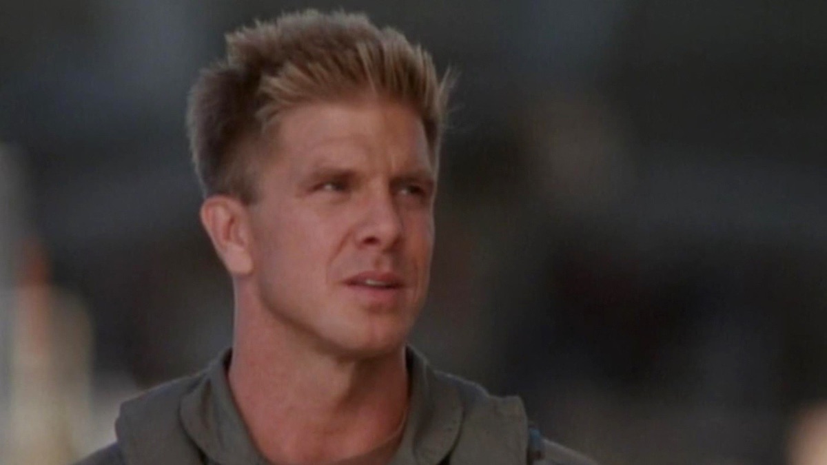 ‎Class Strike - Pensacola: Wings of Gold (Series 2, Episode 11) - Apple ...