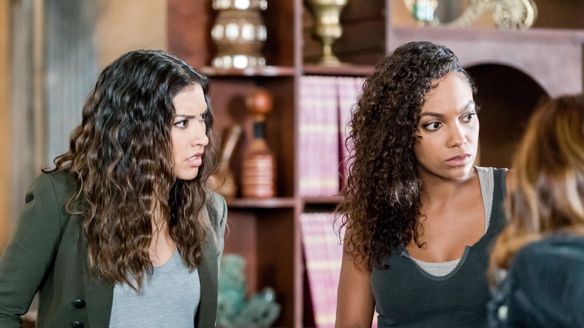 Heads of State - Sleepy Hollow (Series 4, Episode 3) - Apple TV (GR)