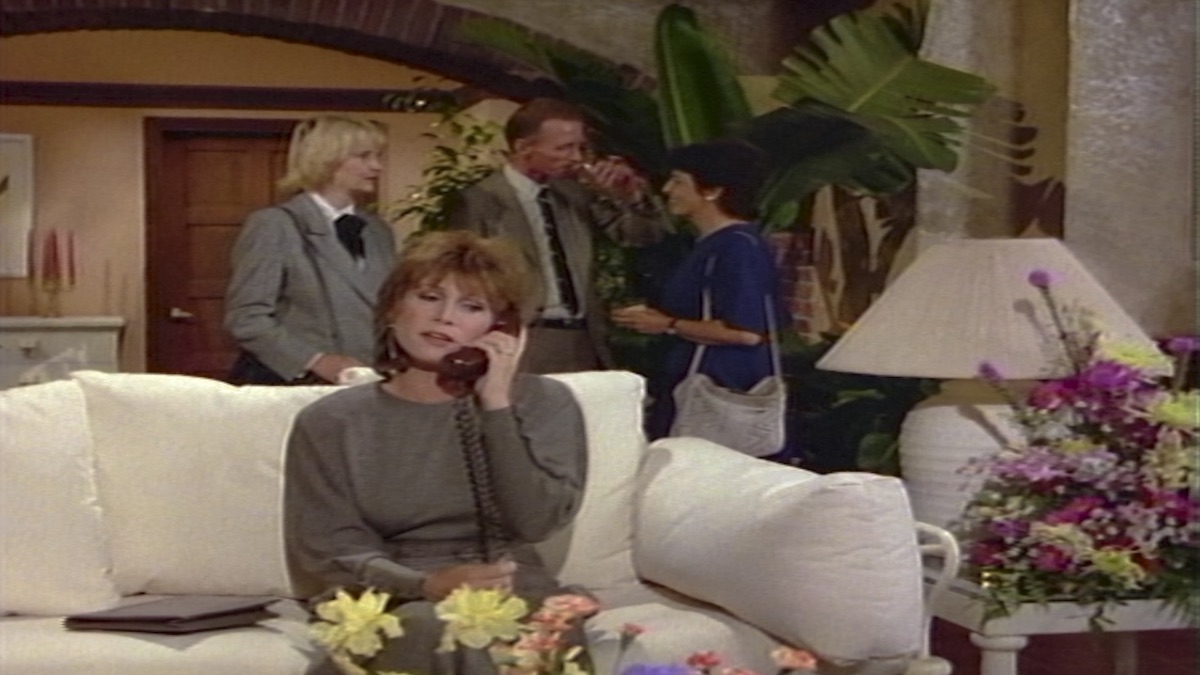 Noises Everywhere – Knots Landing (Season 9, Episode 11) - Apple TV (CA)