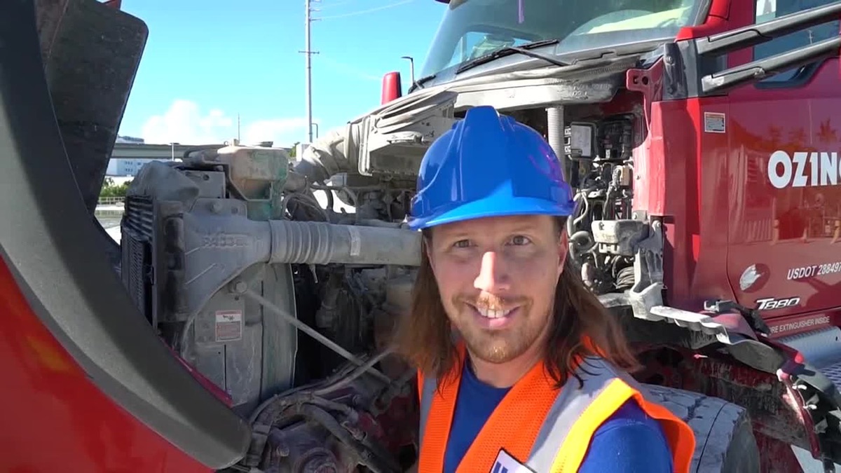 Handyman Hal Works Concrete Mixing Trucks | Concrete Trucks for Kids ...