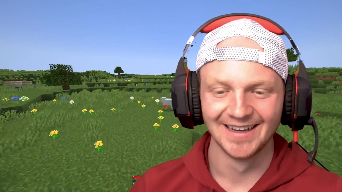 Hardcore Survival House Build / Twists in Minecraft - UnspeakablePlays ...