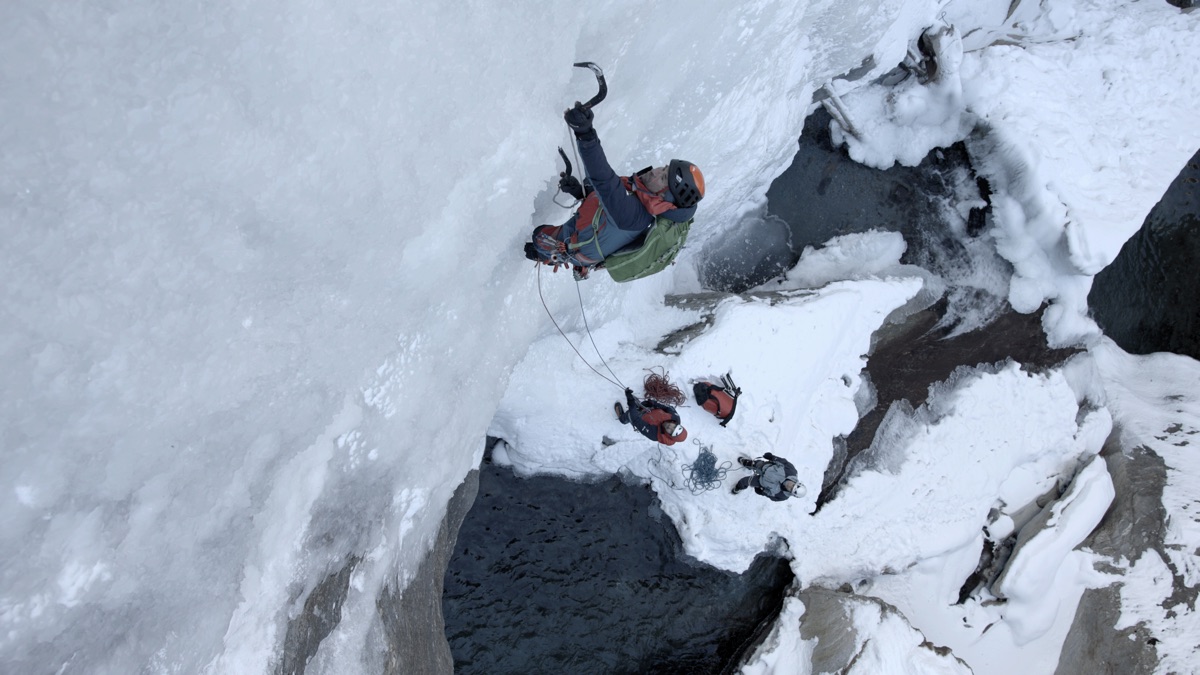 Lightning - Spectacular Earth (Season 1, Episode 1) - Apple TV