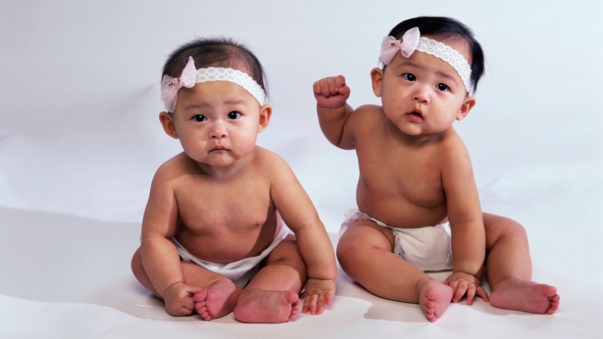 ‎Cloning and Identity - Redefining Reality: The Intellectual ...