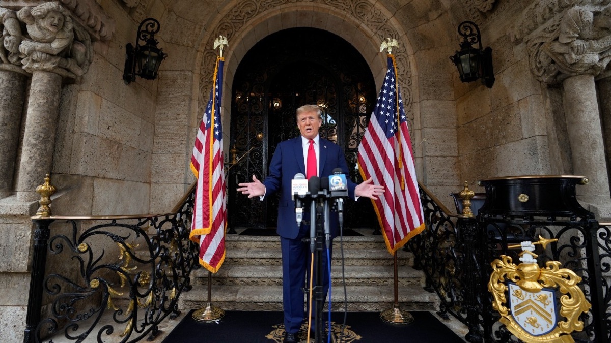 Friday, February 9 - Special Report - Apple TV