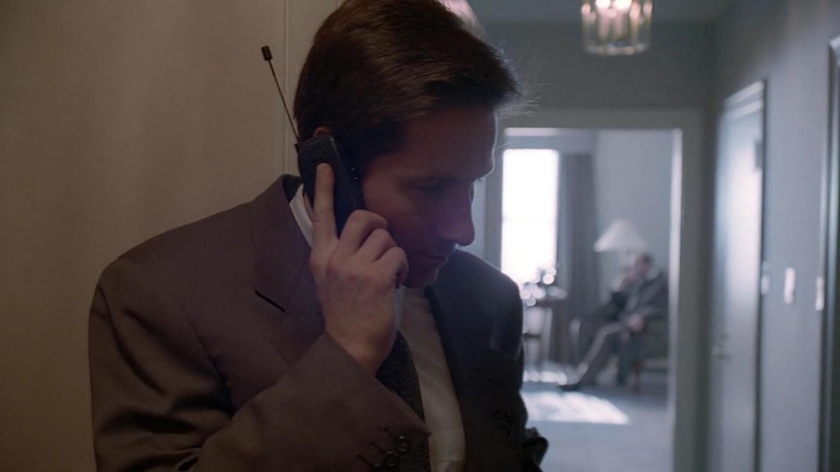 Avatar - The X-Files (Series 3, Episode 21) - Apple TV (SK)