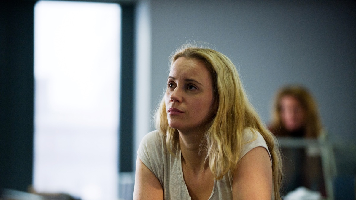 ‎Season 3, Episode 1 - The Bridge (Series 3, Episode 1) - Apple TV (UK)