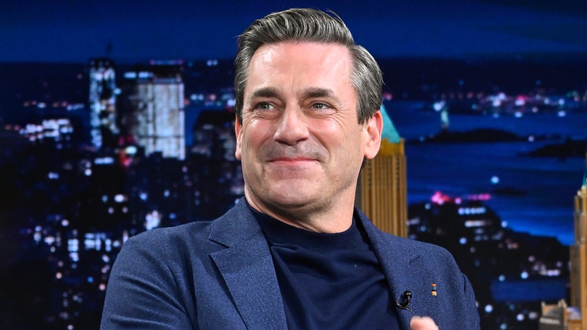 Jon Hamm; Lindsay Lohan; Pharrell Williams - The Tonight Show Starring ...