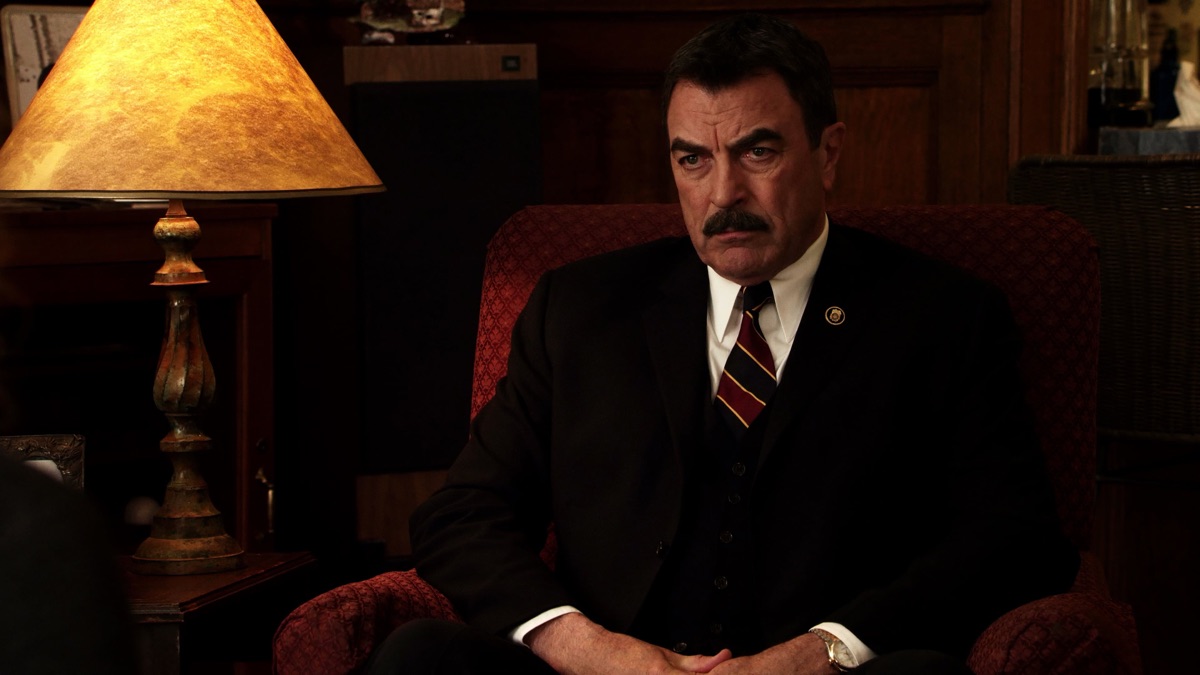 ‎Little Fish - Blue Bloods (Series 1, Episode 11) - Apple TV (PE)