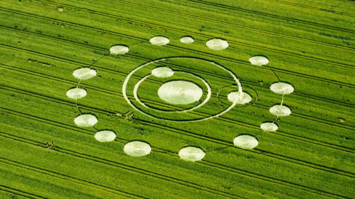 ‎Episode 10 - Mysterious Earth (Series 1, Episode 10) - Apple TV (BH)