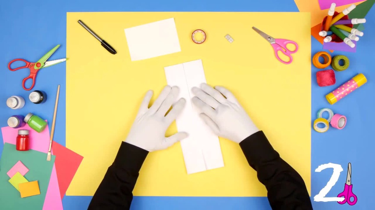 Let's Learn about Magnets - SuperHands Science (Series 1, Episode 101) - Apple TV (UK)