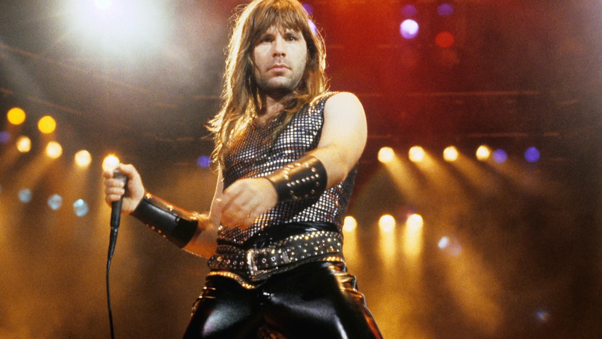 BRUCE DICKINSON - Frontmen (Season 1, Episode 3) - Apple TV