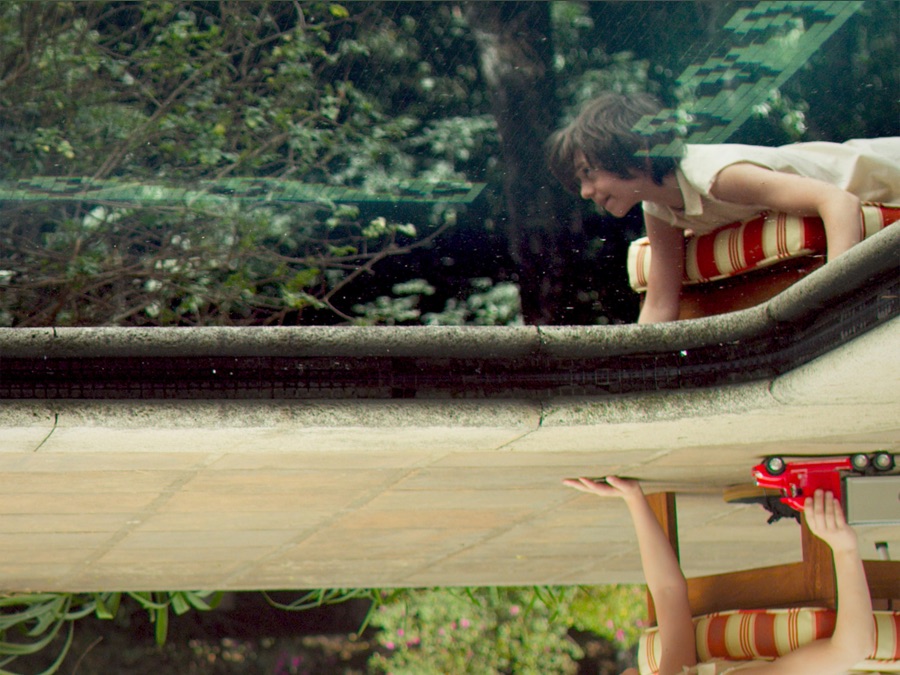 Oliver and The Pool - Apple TV