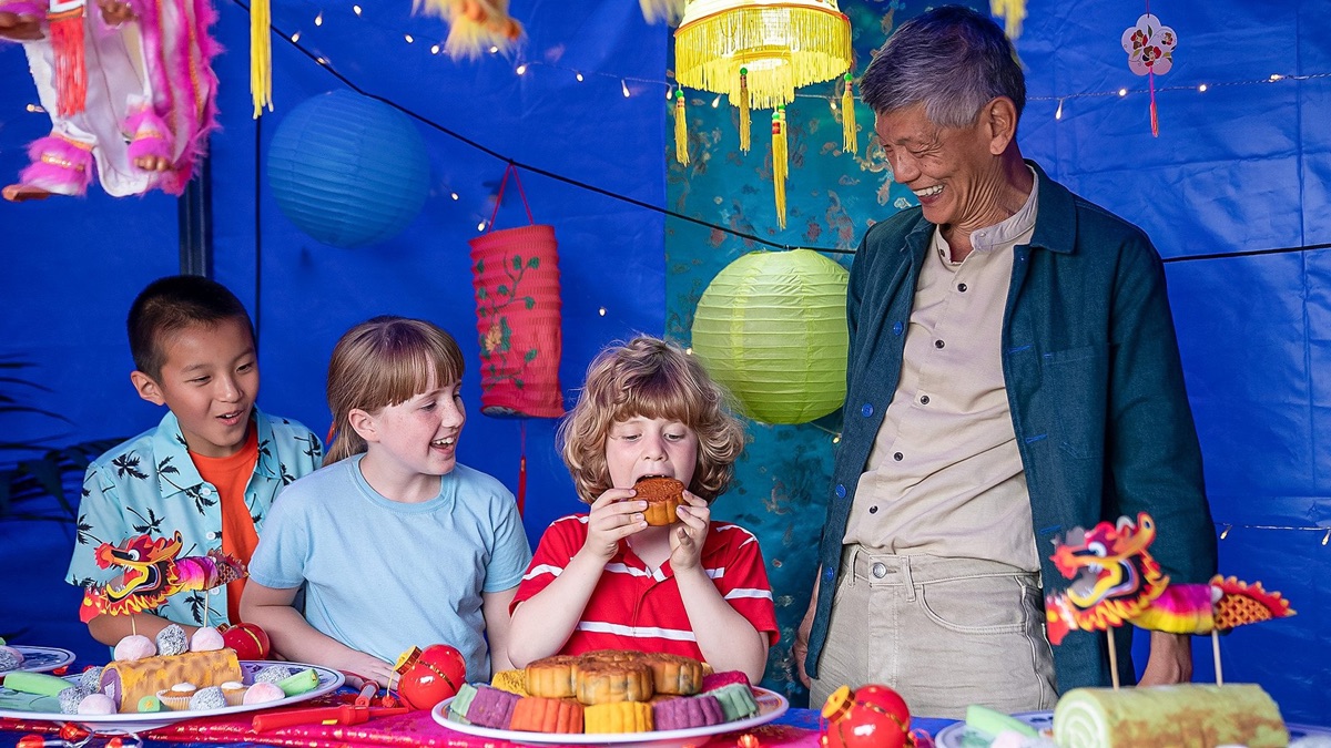 Mooncakes - Biff and Chip (Series 3, Episode 19) - Apple TV (UK)