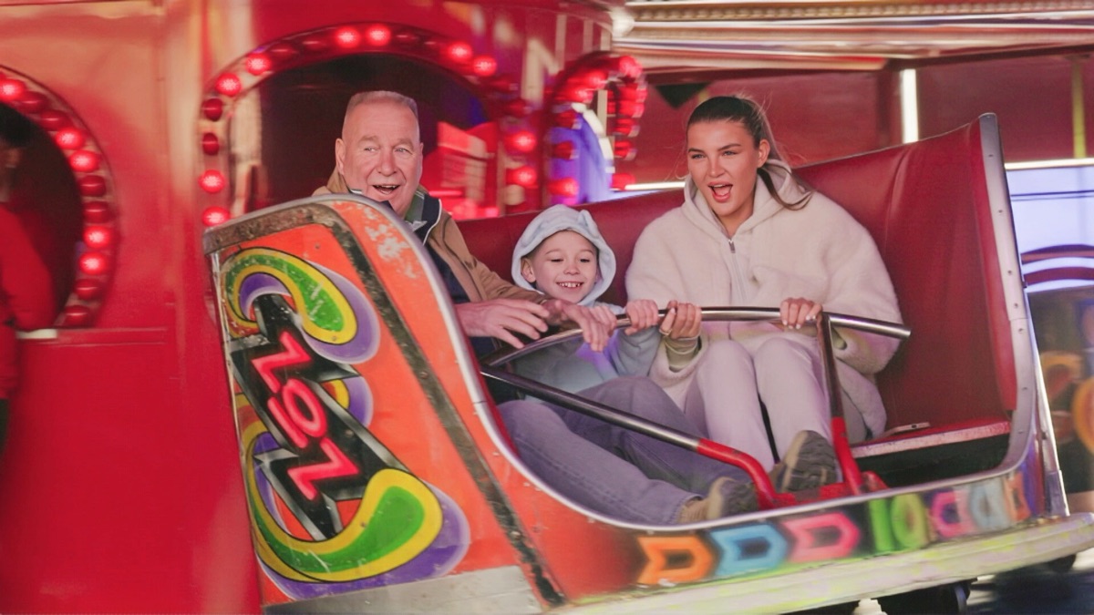The Bardsley Bunch Go to Blackpool - The Bardsley Bunch (Series 1 ...