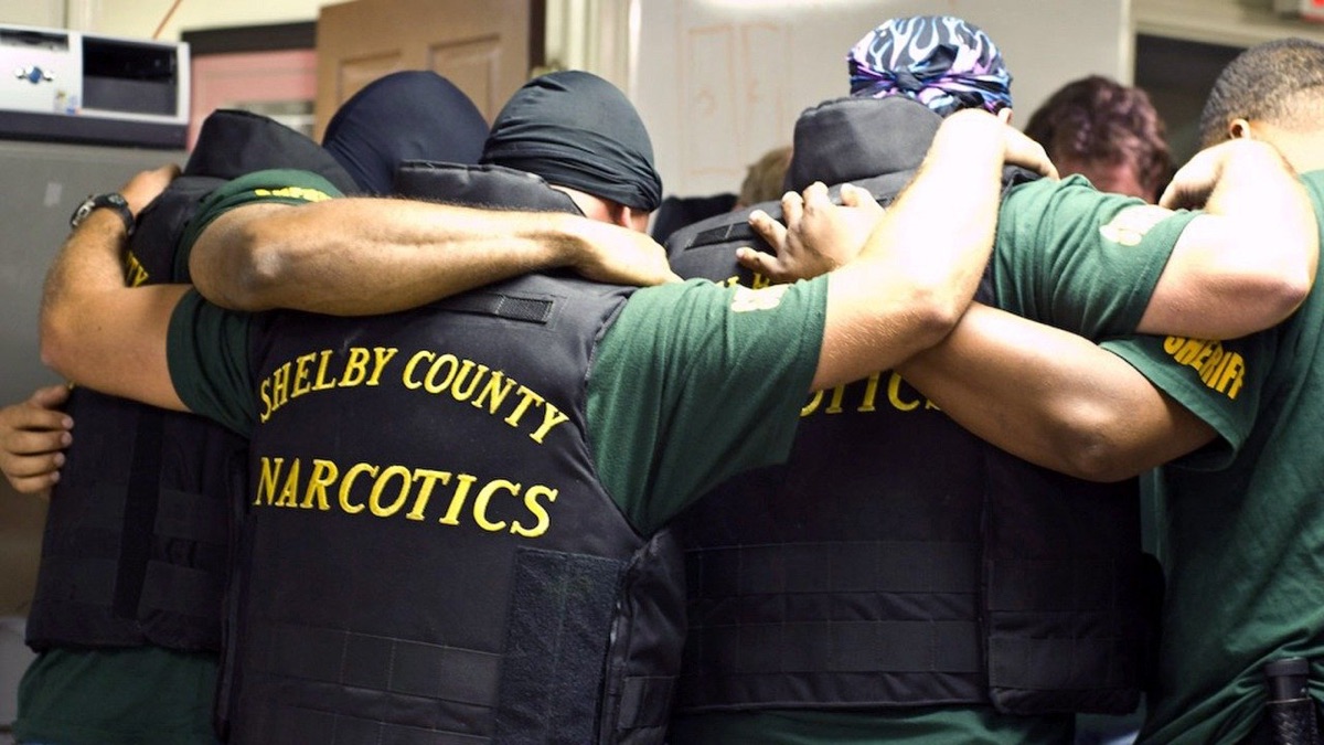 Real Vice Cops UNCUT - Apple TV