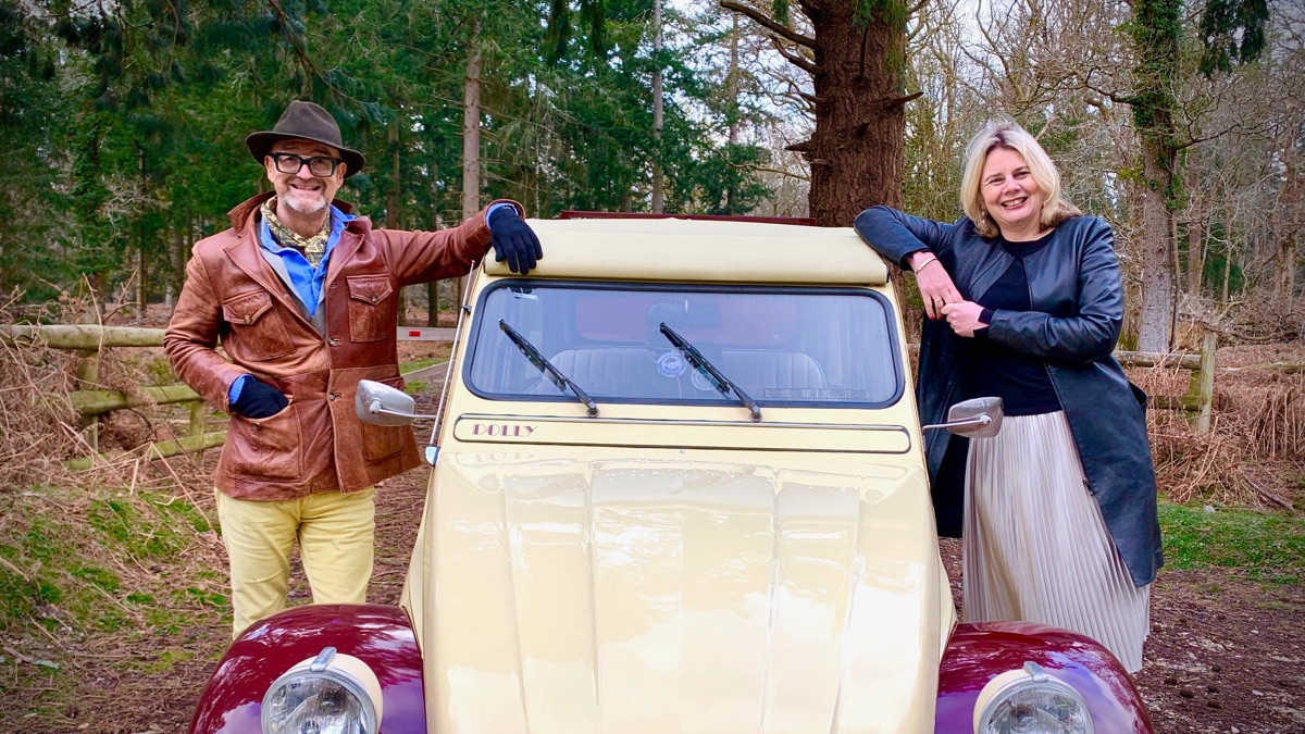 ‎David Harper & Catherine Southon Day 3 – Antiques Road Trip (sesong 26, episode 8) – Apple TV (NO)